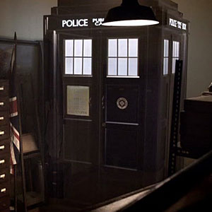 2010 Tardis - TARDIS Exterior - The Doctor Who Site